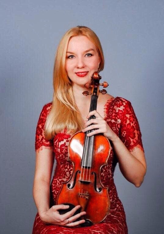 Anna Orlik — English